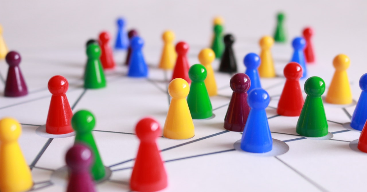 Hierarchical or egalitarian leadership: Where do you stand?