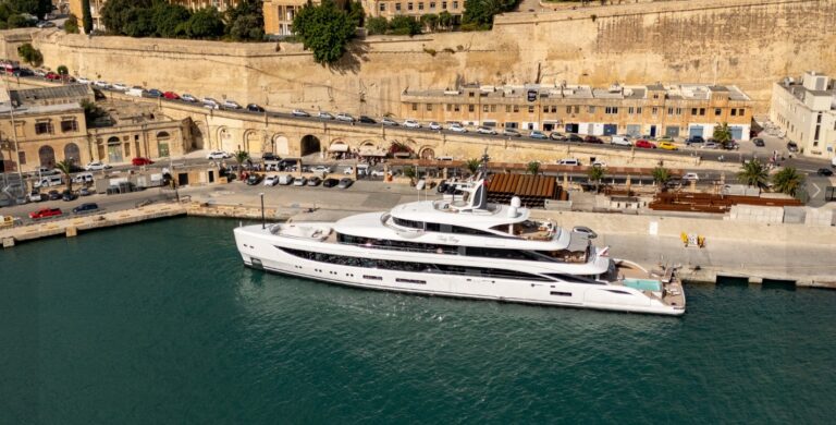 67m Benetti superyacht spotted in Malta's Grand Harbour
